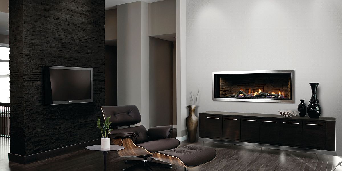 | Fireplace Den & Deck